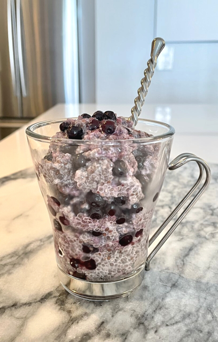 Blueberry Chia Seed Pudding | her healthy style