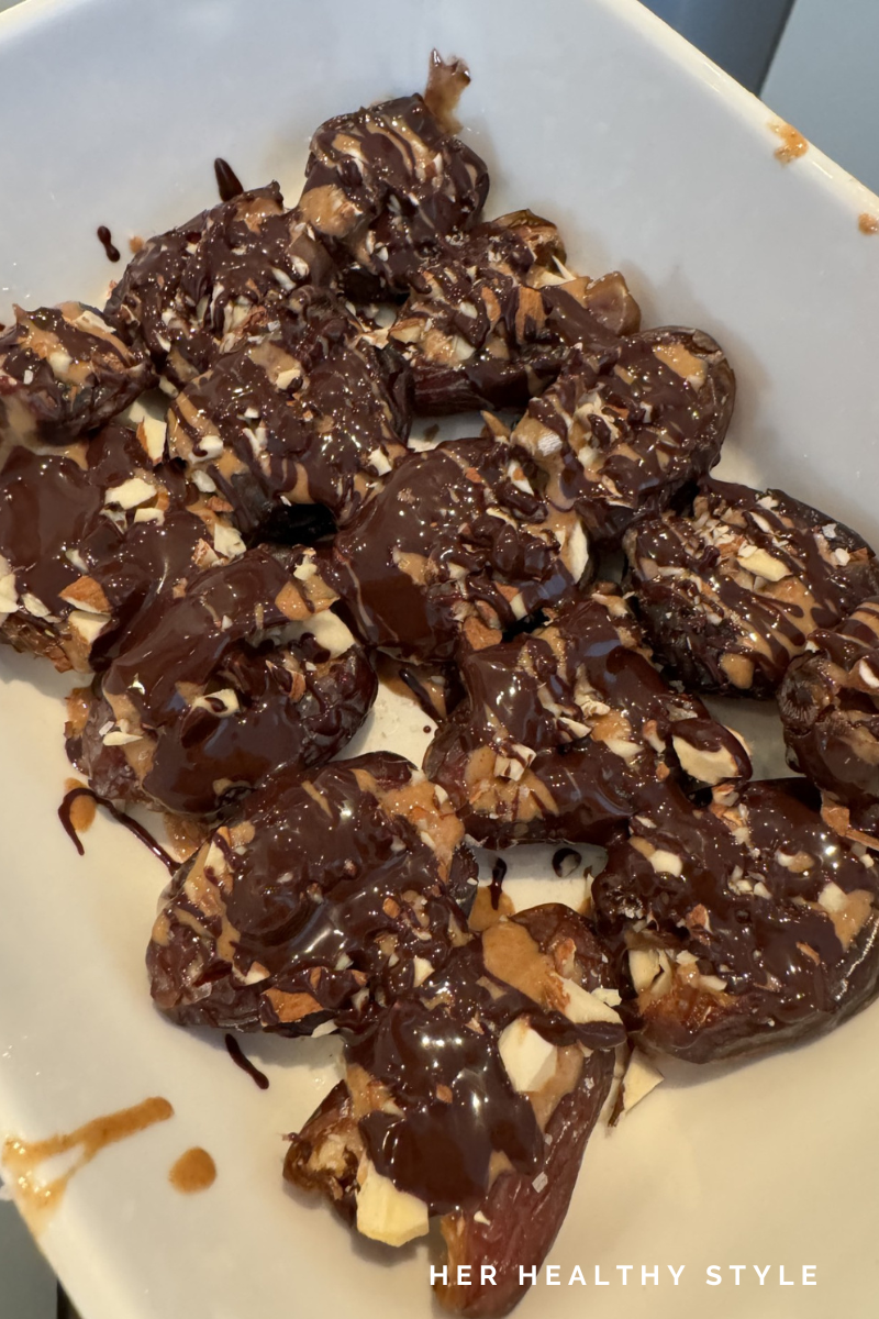 Quick Snickers Date Bites | her healthy style